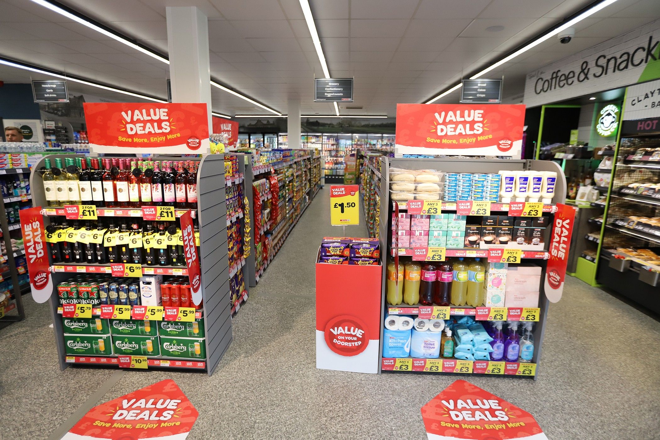 James Hall opens new Spar store in Nelson - Asian Trader - Business ...